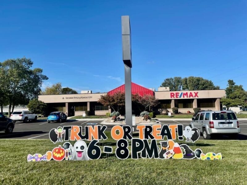 Tips for Promoting Your Business with Yard Signs - Yard deSIGNS